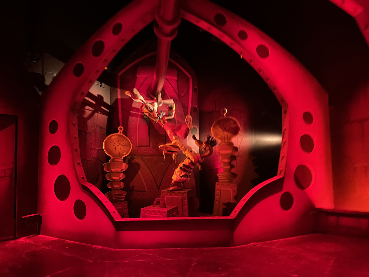 Roger Rabbit's Car Toon Spin | Disneyland