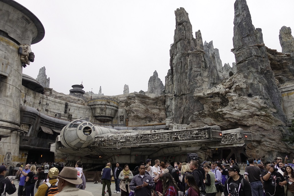 Millennium Falcon: Smugglers Run | Disney's Hollywood Studios